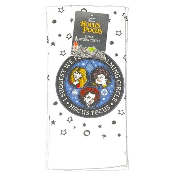 Disney | Kitchen | Disney Hocus Pocus Kitchen Towels Set | Poshmark